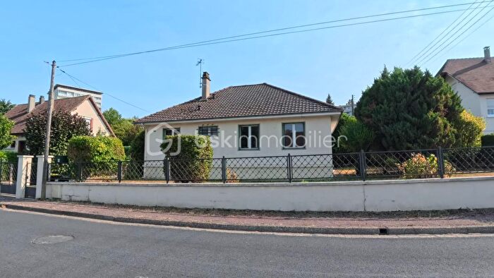 Maison 5 pièces à vendre à Pont-Audemer