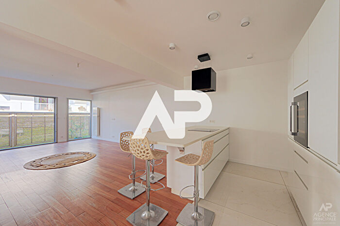 Rueil-Malmaison, Coeur de Ville : Appartement 3 pièces à vendre