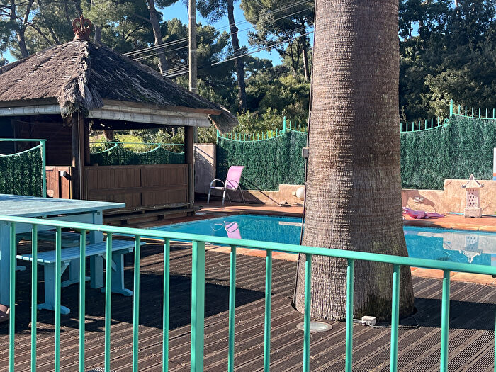 Maison à vendre - Hyères, Giens - 5 pièces - 3 chambres