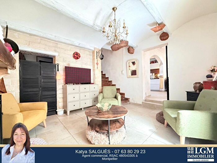 Maison 4 pièces à Castries, à vendre
