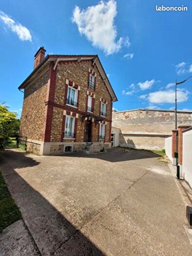 La Ferté-sous-Jouarre - Maison 7 pièces à vendre