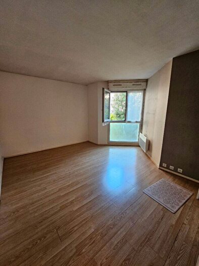 Appartement à louer - Les Perichets, Le Kremlin-Bicêtre - 1 pièce