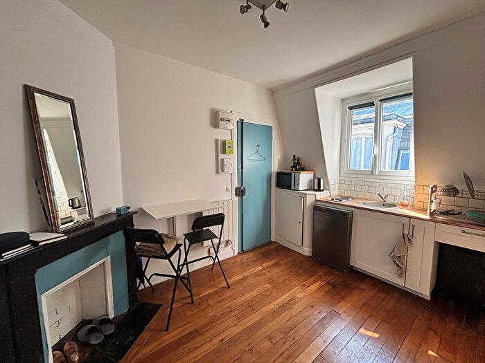 Levallois-Perret, Trézel - Appartement 1 pièce à louer