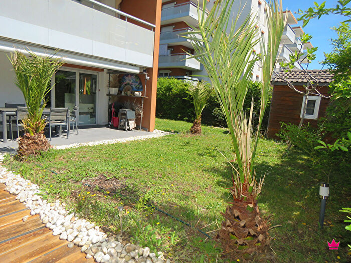 Appartement à vendre - Saint-Priest, Centre-ville - 3 pièces - 2 chambres