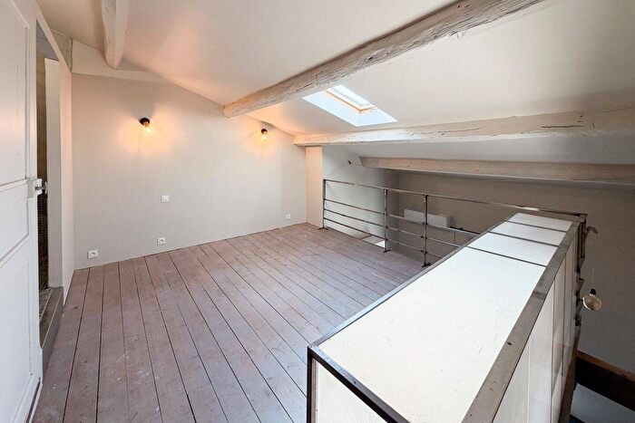 Nizas : Appartement 1 pièce à louer