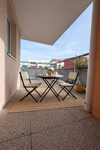 Appartement à vendre - Vénissieux, Georges Levy, Ernest Renan, Moulin à vent - 3 pièces - 2 chambres