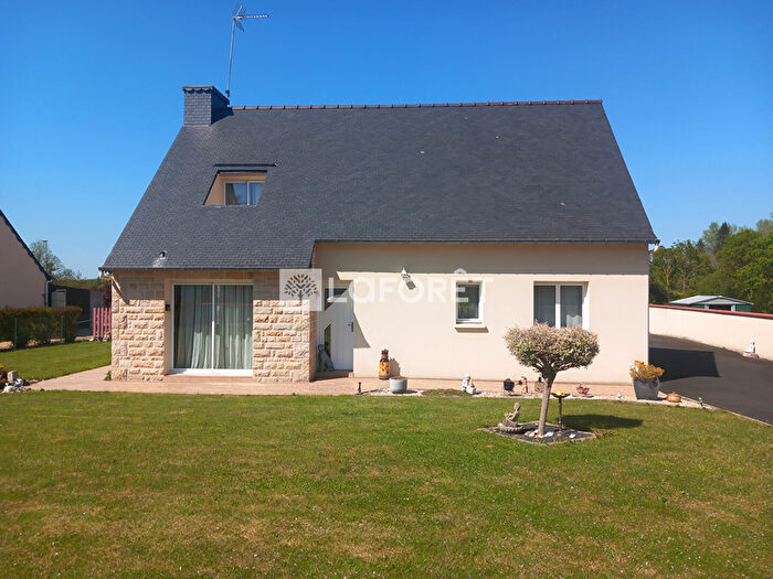 Maison à vendre - Pabu - 8 pièces - 5 chambres