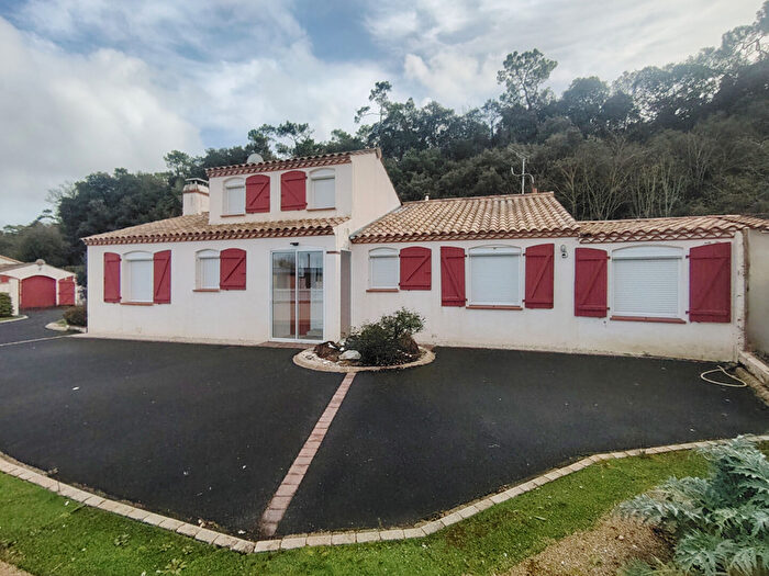 Maison à vendre - Saint-Jean-de-Monts, Rue Notre-Dame, Bois Joly, Vredon, Vacherie, Tonnelle - 6 pièces - 4 chambres