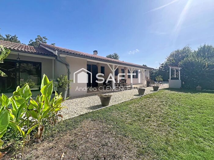 Maison 5 pièces à vendre - Sainte-Eulalie
