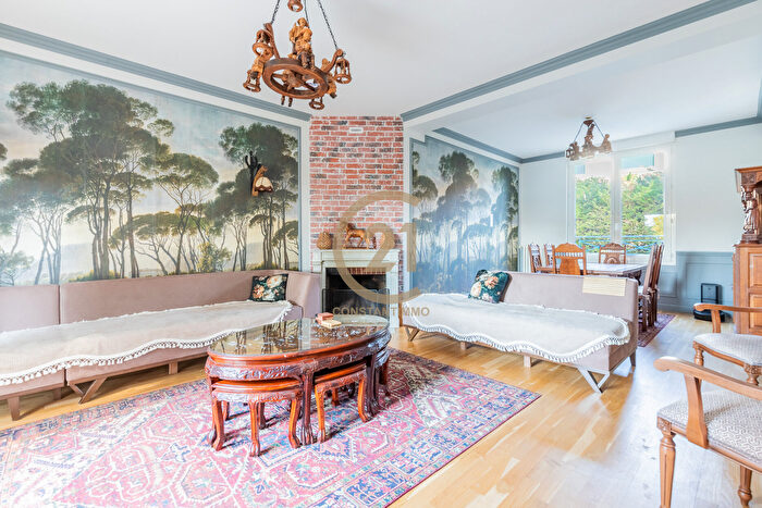 Maison à vendre - Savigny-sur-Orge - 9 pièces - 7 chambres