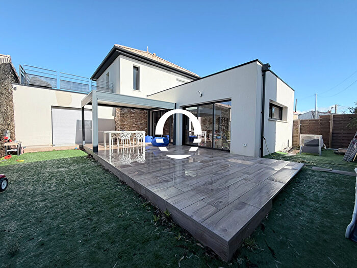 Maison à vendre - La Plaine-sur-Mer - 6 pièces - 3 chambres