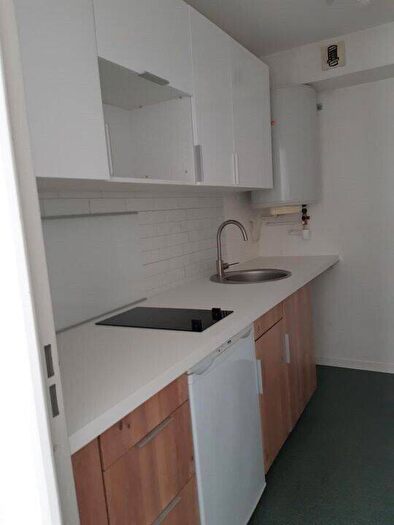 Barbâtre-Saint Remy-Verrerie, Reims : Appartement 1 pièce à louer