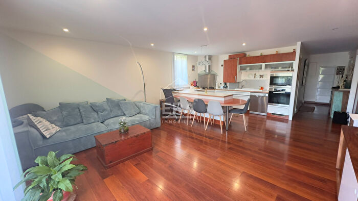 Appartement à vendre - Guyancourt, Le Pont du Routoir - 3 pièces - 2 chambres