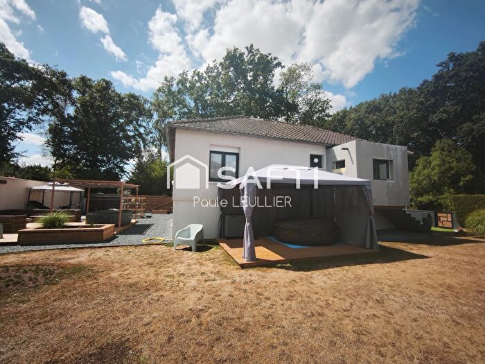 Maison 4 pièces à vendre - Elbeuf, La Cerisaie, Cours Carnot