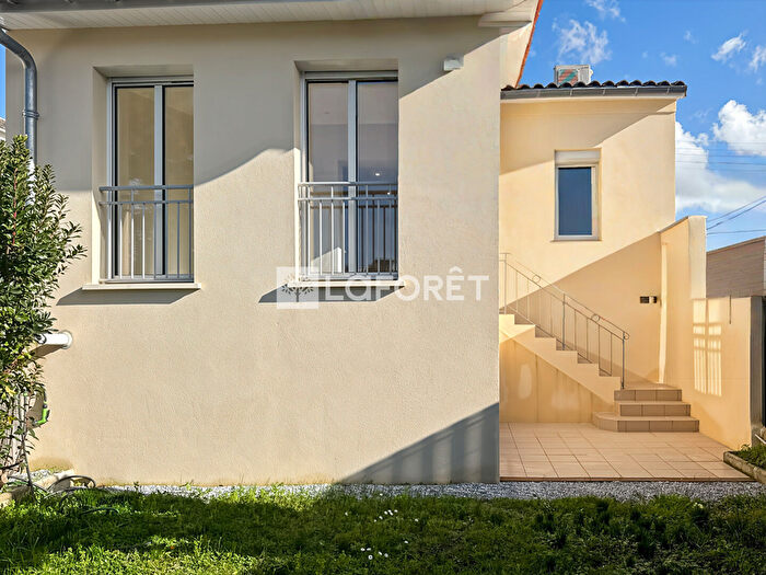 Maison à louer - Libourne, Montaudon, Garderose, Condat, La Plante - 5 pièces - 3 chambres