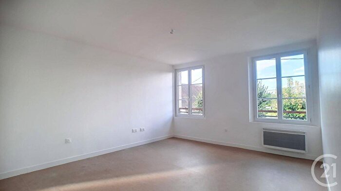 Appartement à louer - Vez - 3 pièces - 2 chambres