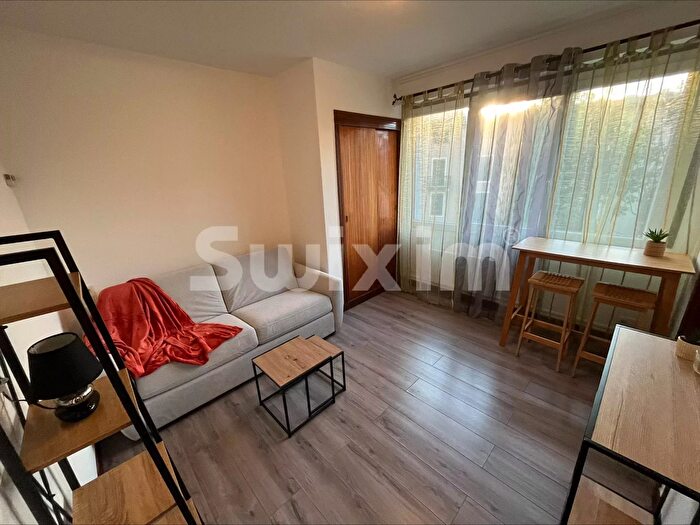 Appartement à louer - Aix-les-Bains, Centre-ville - 1 pièce