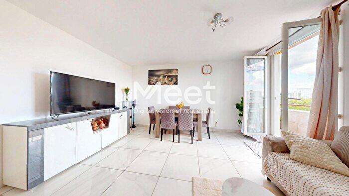 Appartement 3 pièces à vendre à Orly, Calmette