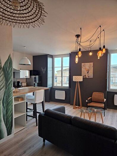 Appartement à louer - Casse Martin, LIsle-Jourdain - 2 pièces - 1 chambre