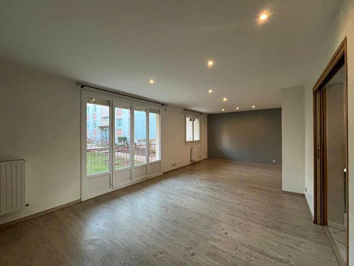 Appartement à louer - Clos Au Duc, Évreux - 3 pièces - 2 chambres