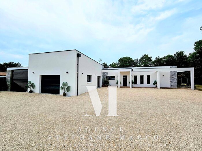 Maison 6 pièces à vendre à Saintes