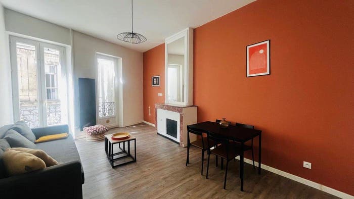 Appartement 2 pièces à louer - Centre Ville-Mejan-La Cité, Arles
