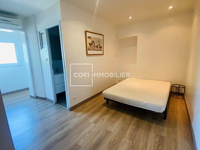 Appartement à louer - Propriano - 2 pièces - 1 chambre