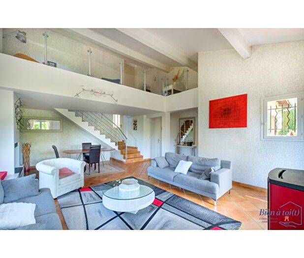 Maison à vendre - Tassin-la-Demi-Lune, Montpinot, Le Bourg - 6 pièces - 4 chambres