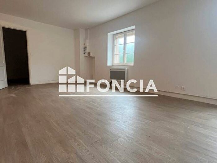 Appartement 2 pièces à Nord Est-Sud Ouest, Montval-sur-Loir, à louer