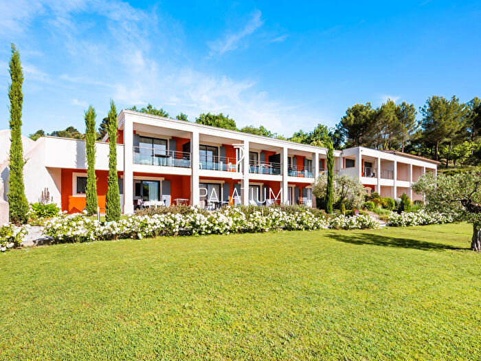 Appartement à vendre - Gréoux-les-Bains - 2 pièces - 1 chambre