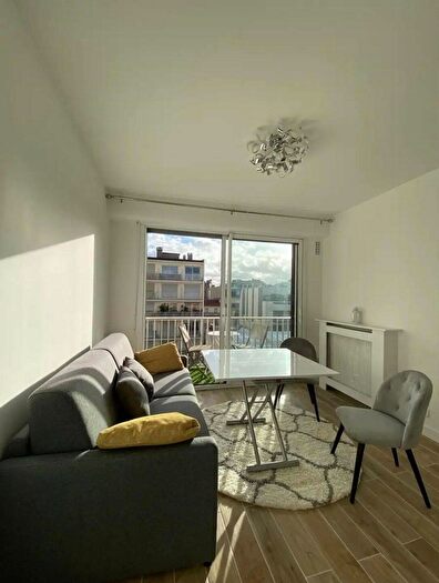 Appartement à louer - Auteuil Sud, Paris ème arrondissement - 1 pièce