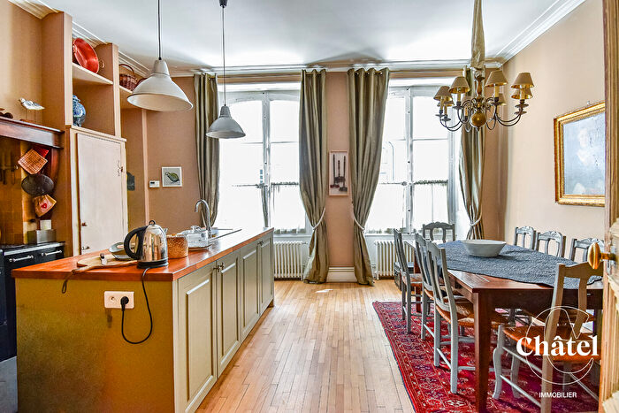 Maisons à vendre et appartements à louer - 3