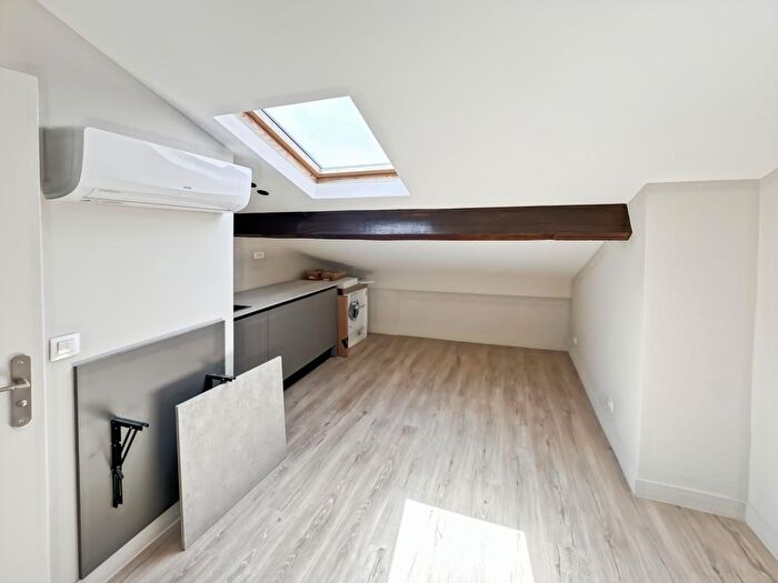Appartement 1 pièce à Nice, Carabacel, à vendre