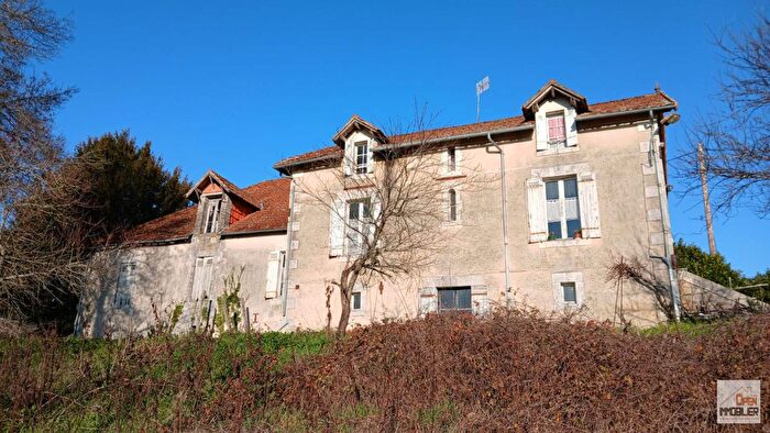 Chassaignes - Maison 14 pièces à vendre