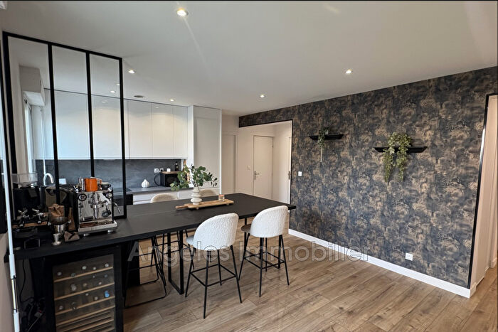 Appartement à vendre - Antibes, Rabiac, Carriat, Les Semboules, Les Brusquets - 3 pièces - 2 chambres