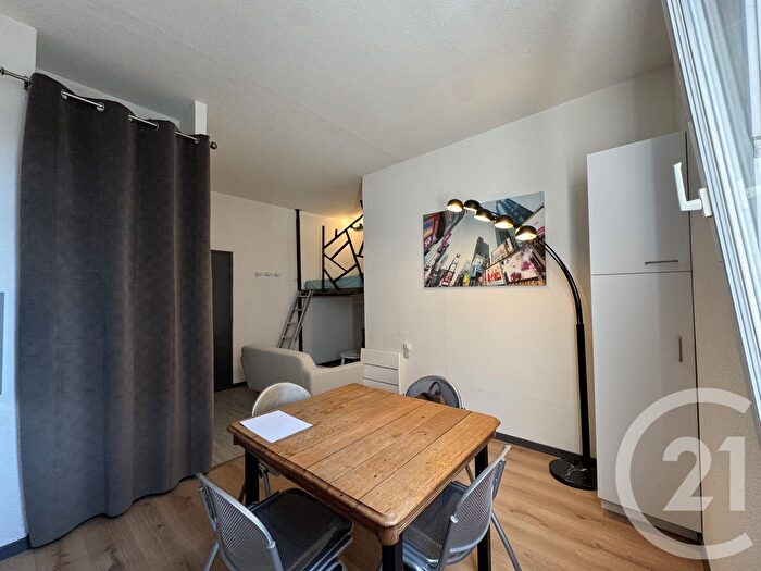 Lille, Fives : Appartement 1 pièce à vendre