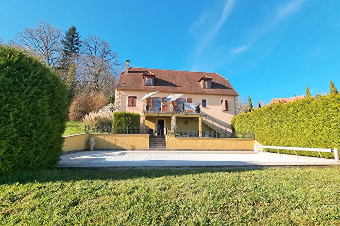 Clermont-dExcideuil - Maison 14 pièces à vendre
