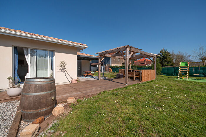 Maison à vendre - Salles - 4 pièces - 3 chambres