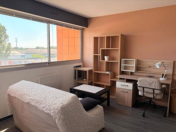 Plume la Poule-Pacaris, Talence - Appartement 1 pièce à louer