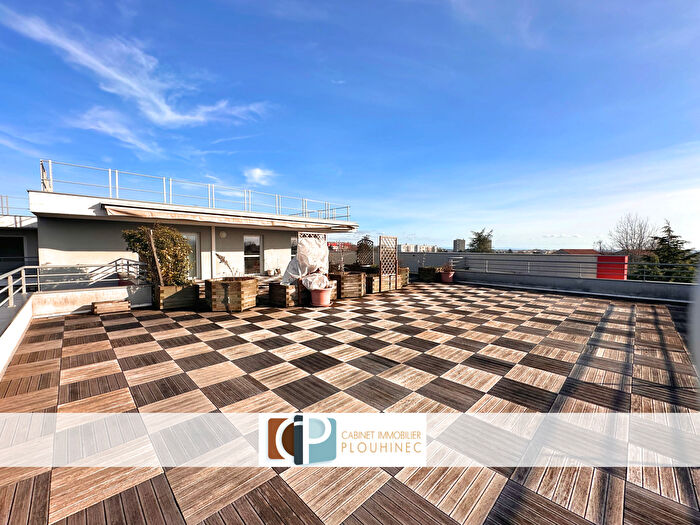 Maison à vendre - Mâcon - 5 pièces - 3 chambres