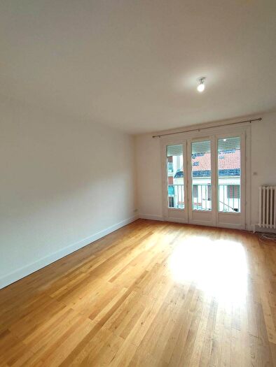 Appartement 4 pièces à louer à Les Bains-République, Vichy