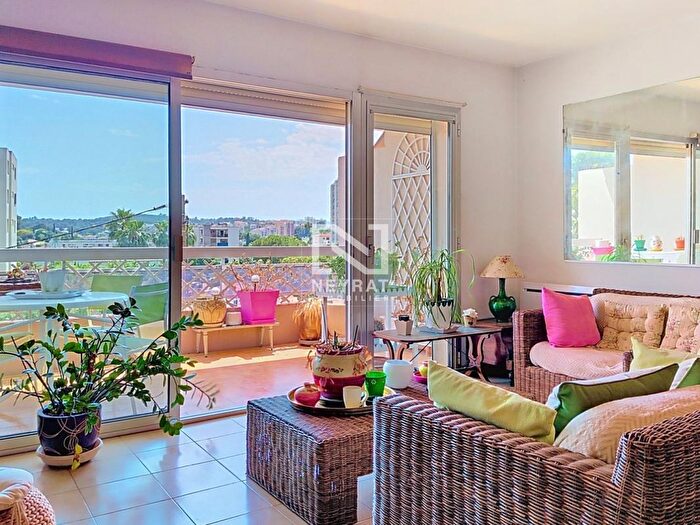 Appartement 3 pièces à vendre - Le Cannet, Rocheville, Colombier, Campelières