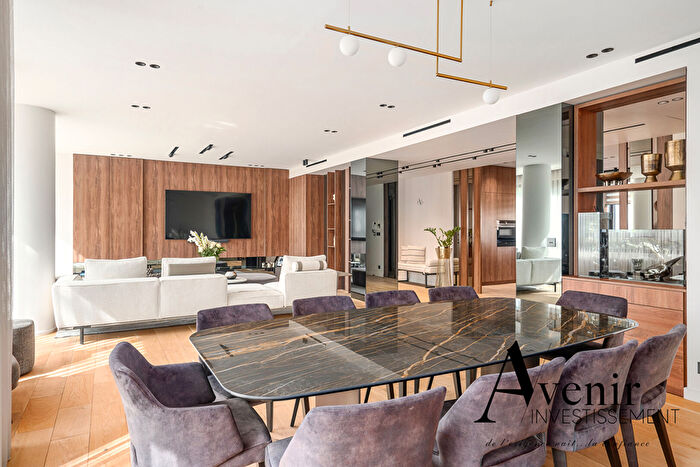 Appartement à vendre - Lyon e , Tête dOr, Vitton - 6 pièces - 4 chambres