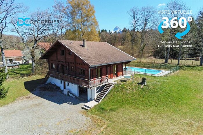 Maison 6 pièces à Saint-Paul-en-Chablais, à vendre