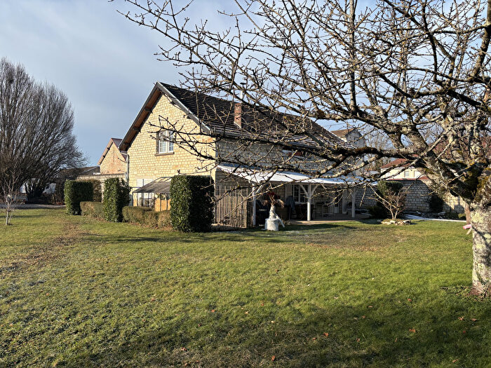 Maison à vendre - Foucherans - 5 pièces - 3 chambres
