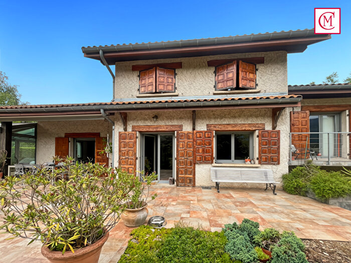 Brié-et-Angonnes : Maison 6 pièces à vendre