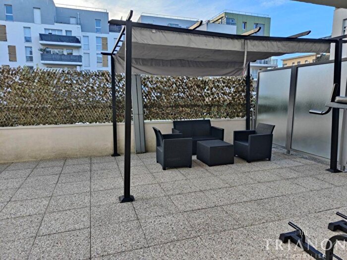 Appartement 4 pièces à Trappes, Merisier, Aérostat, à vendre