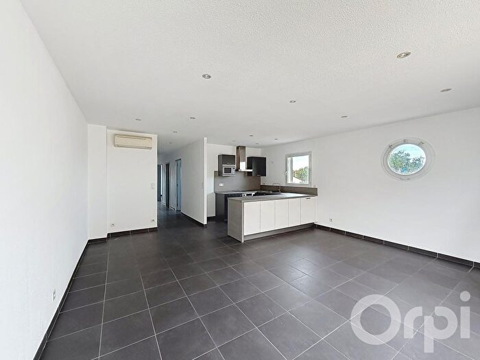 Appartement à vendre - Perpignan, Clos-Banet - 3 pièces - 2 chambres