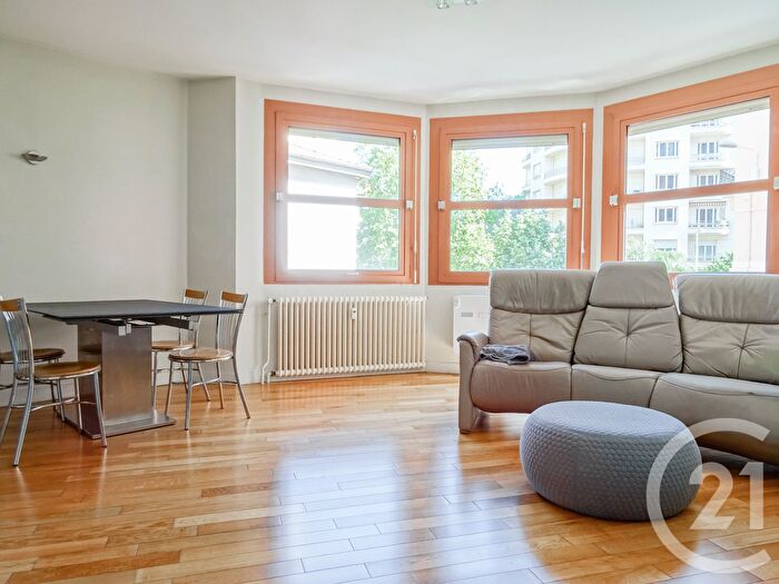 Lyon 3ème, Voltaire, Part Dieu : Appartement 4 pièces à vendre
