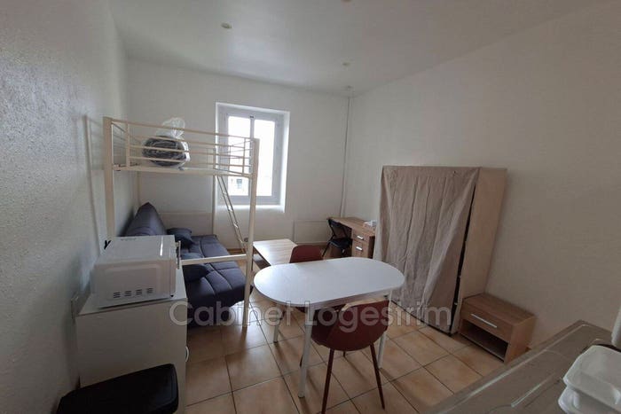 Nîmes : Appartement 1 pièce à louer